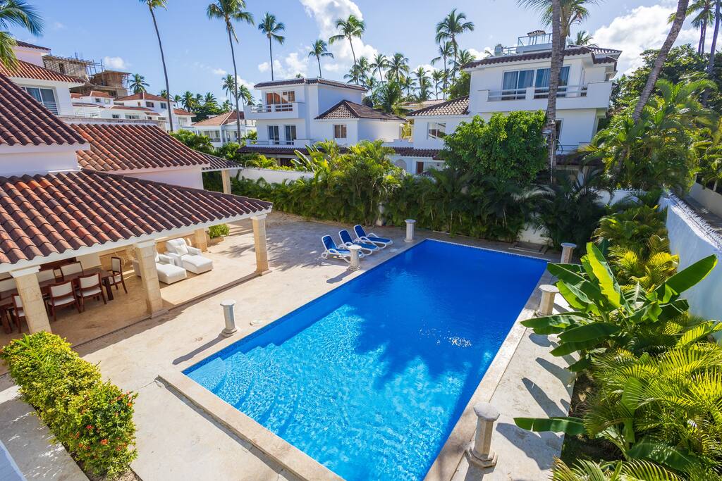 10 Top Beachfront Villas in the Dominican Republic for Rent 2026