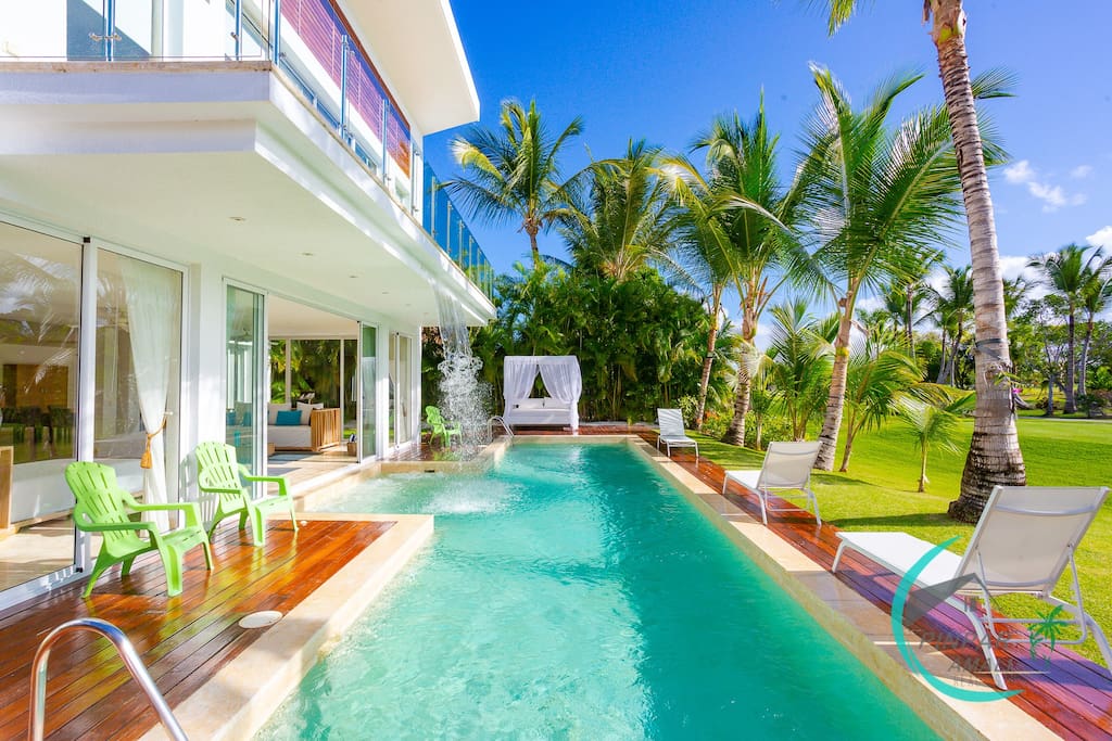 Luxury Villa Waterfall, Cocotal Golf, 5BR, Maid, Pool - the Dominican ...