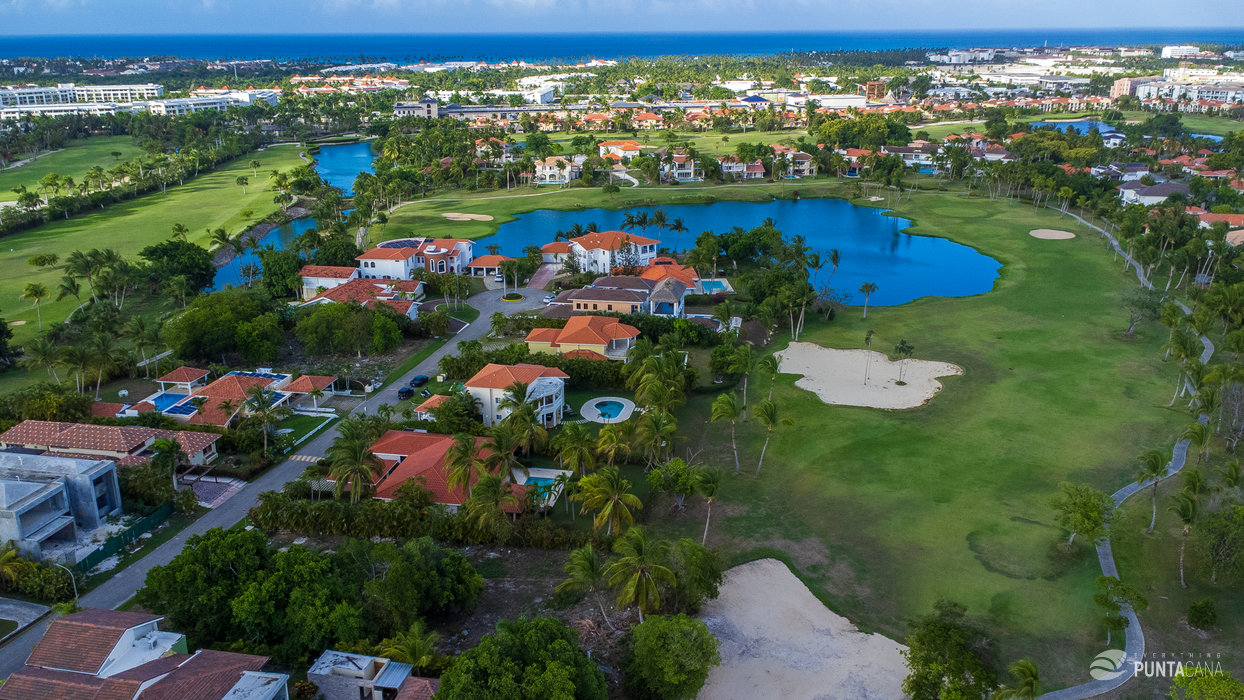 Punta Cana Golf Guide 2025 - Prices, Top Courses, Golf Villas