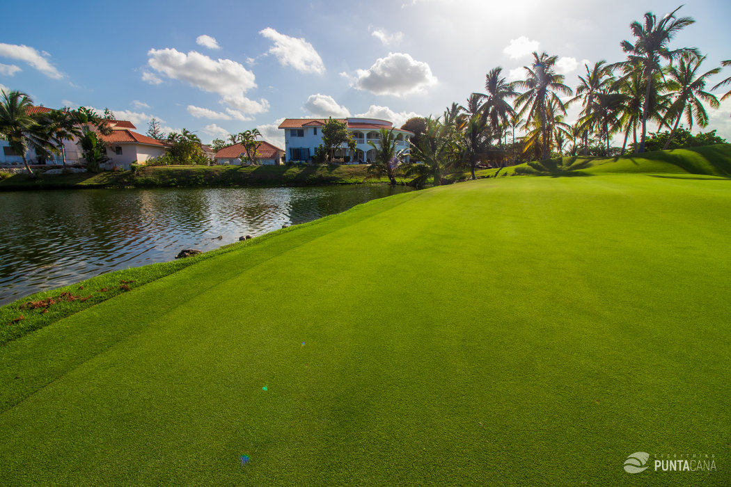 Punta Cana Golf Guide 2025 - Prices, Top Courses, Golf Villas