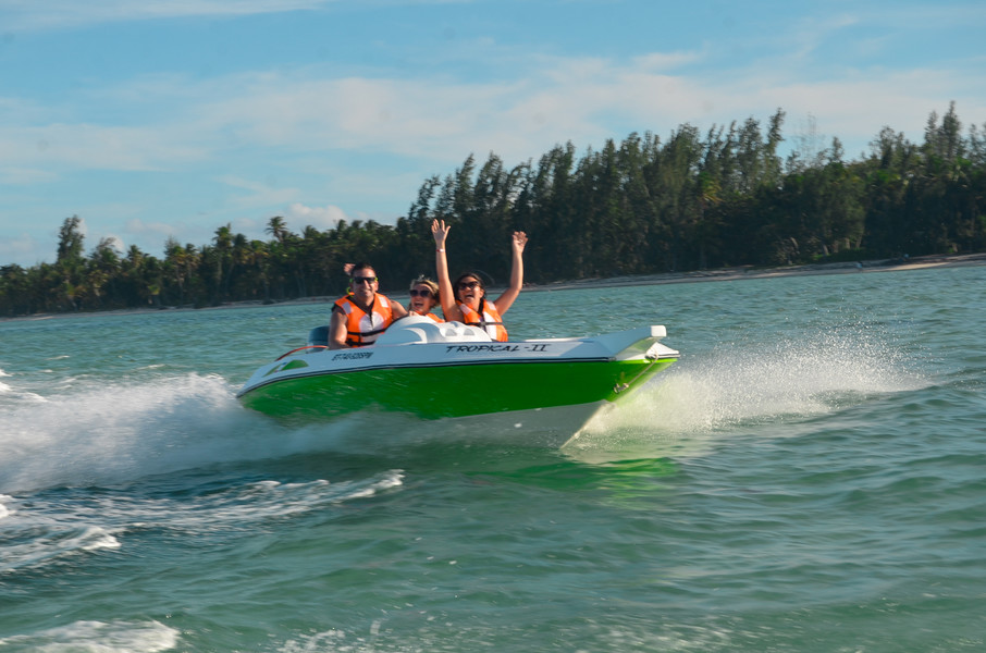 Punta Cana Speed Boat & Snorkeling Tour - Self-Drive 2-Hour Trip