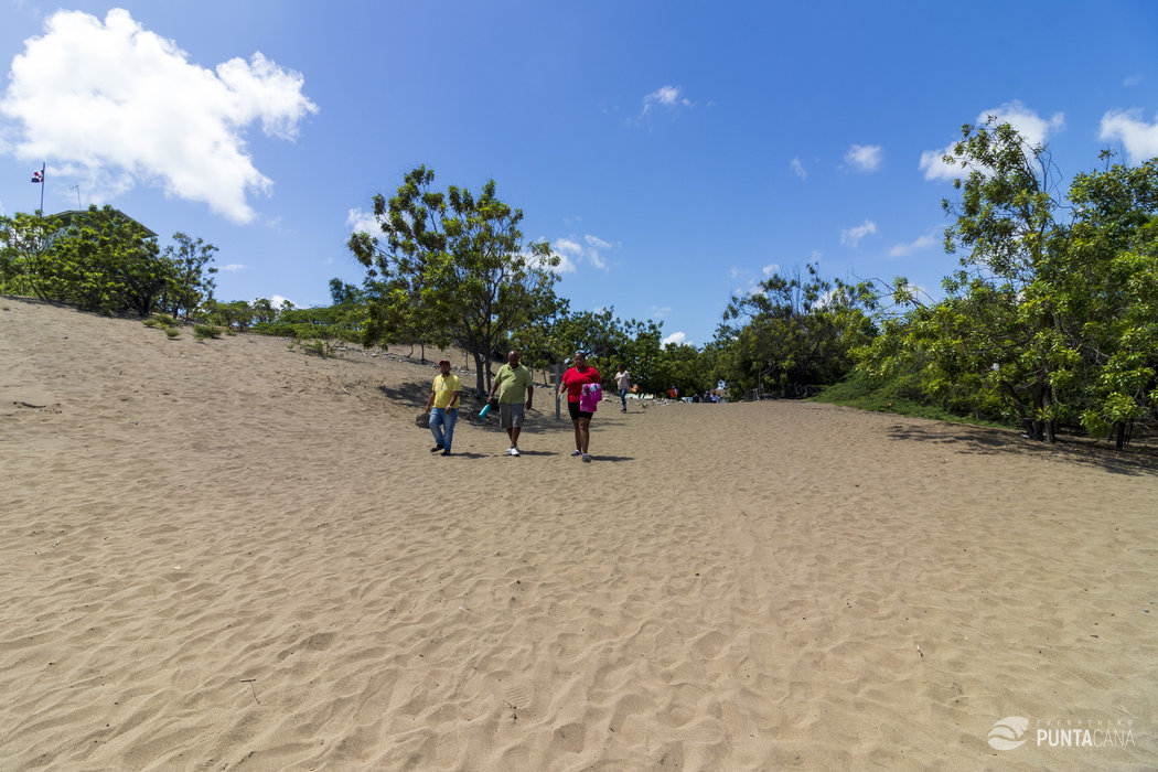 Las Salinas & Dunas de Baní tour - Pink Lakes & Dominican desert